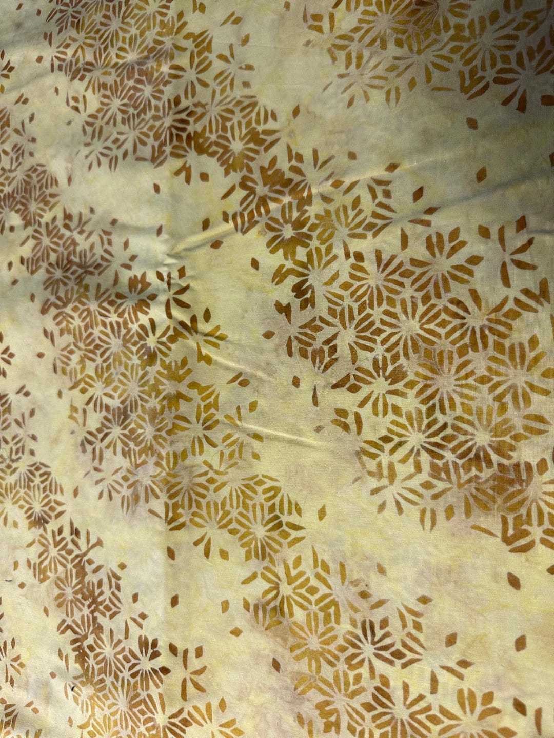 4 YARDS Batik Beige Gold Floral Marbled Watercolors Batik Cotton Fabric ...