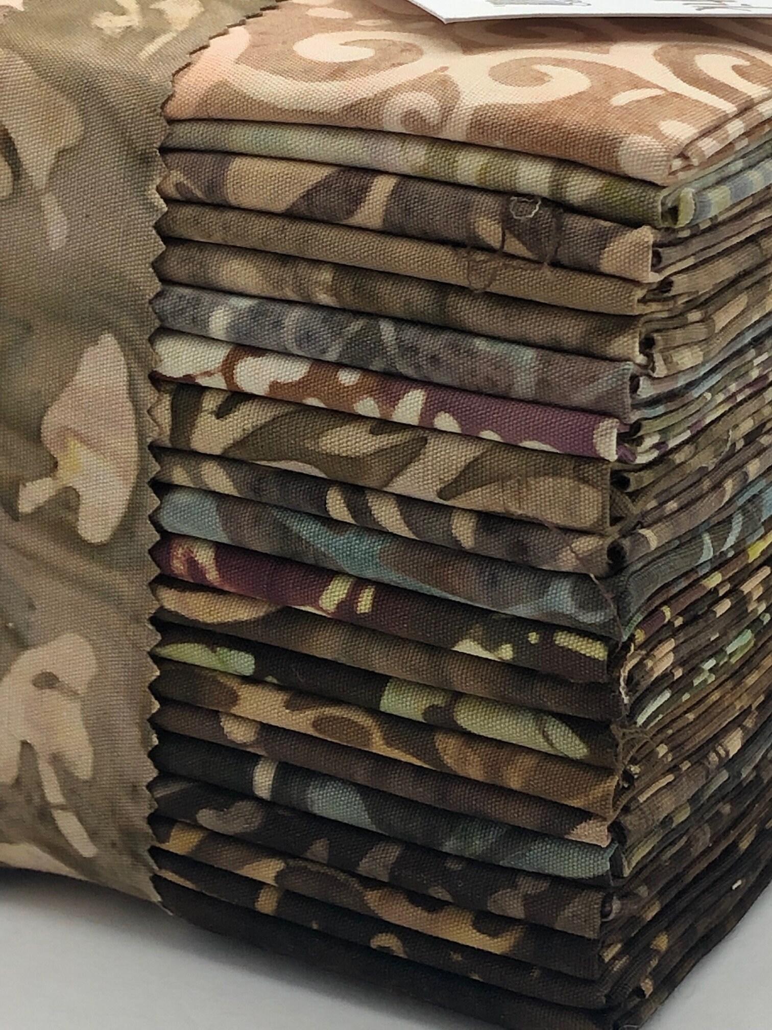 Java Batiks Brown Light to Dark Brown Batik Fat Quarters 20 Fqs Fabric ...