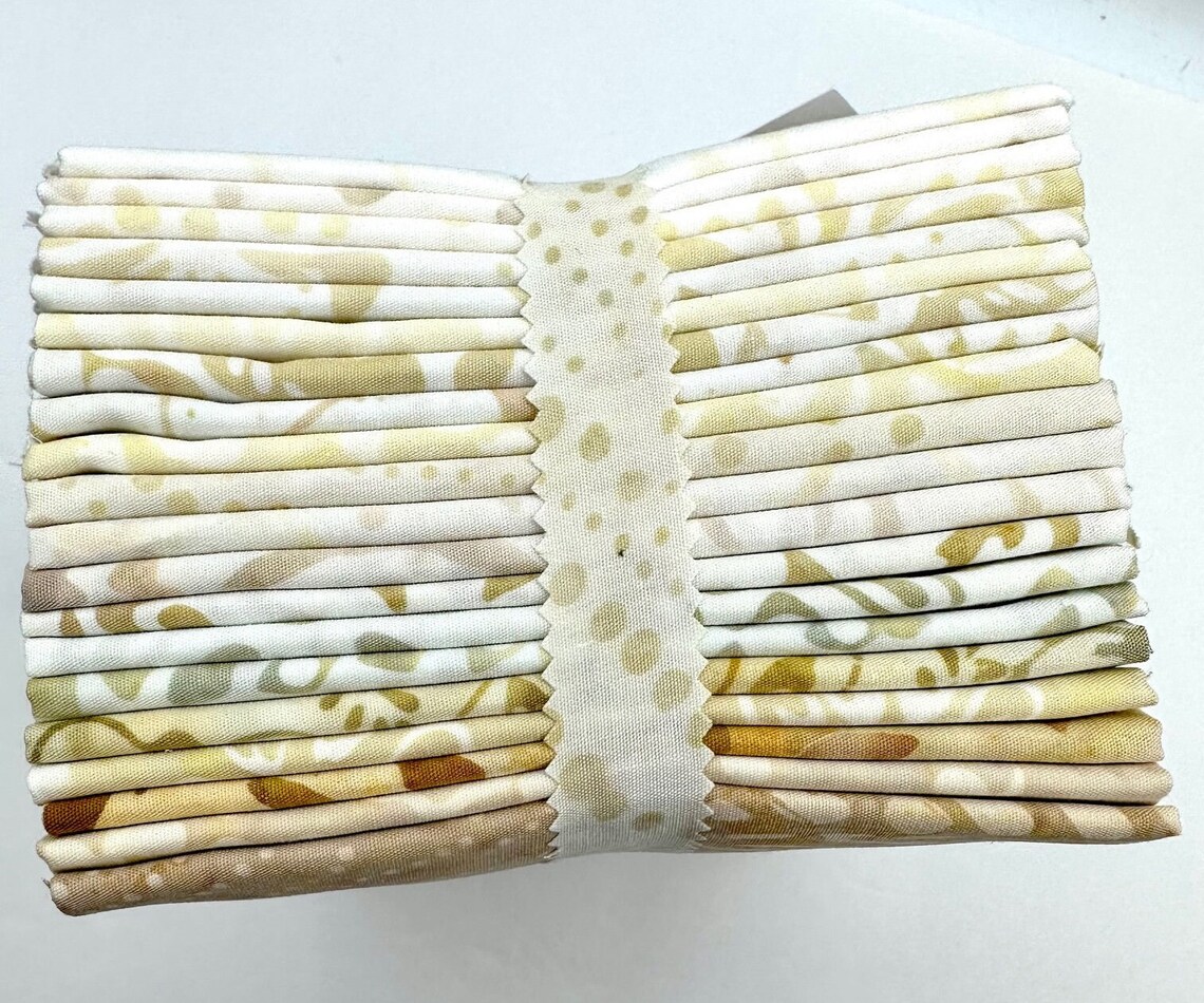 Java Batiks Beige Tan Cream Lights Batik Fat Quarters 20 Fqs Fabric 18 ...