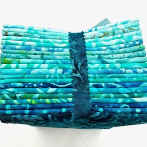 Java Batiks Turquoise Blue Light to Dark Turquoise Version 2 Batik Fat ...