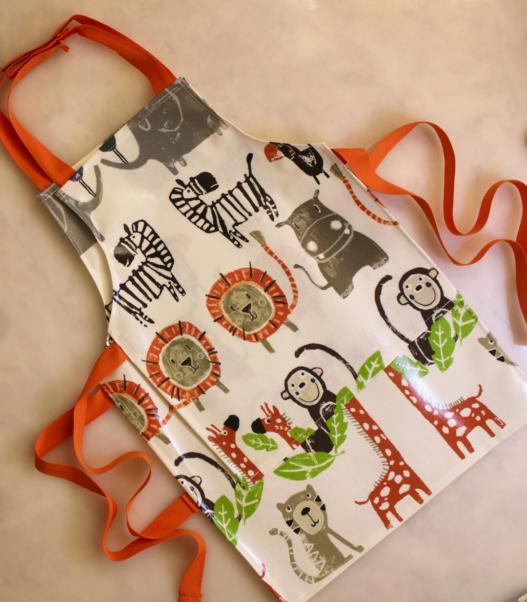 Childs Kids Adults Apron Oilcloth PVC Zoo Animals Wipe Clean Adjustable ...