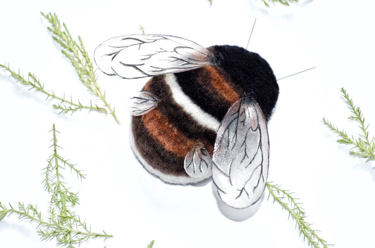 Brooch bumblebee bee brooch bumblebee pin insect brooch | Etsy