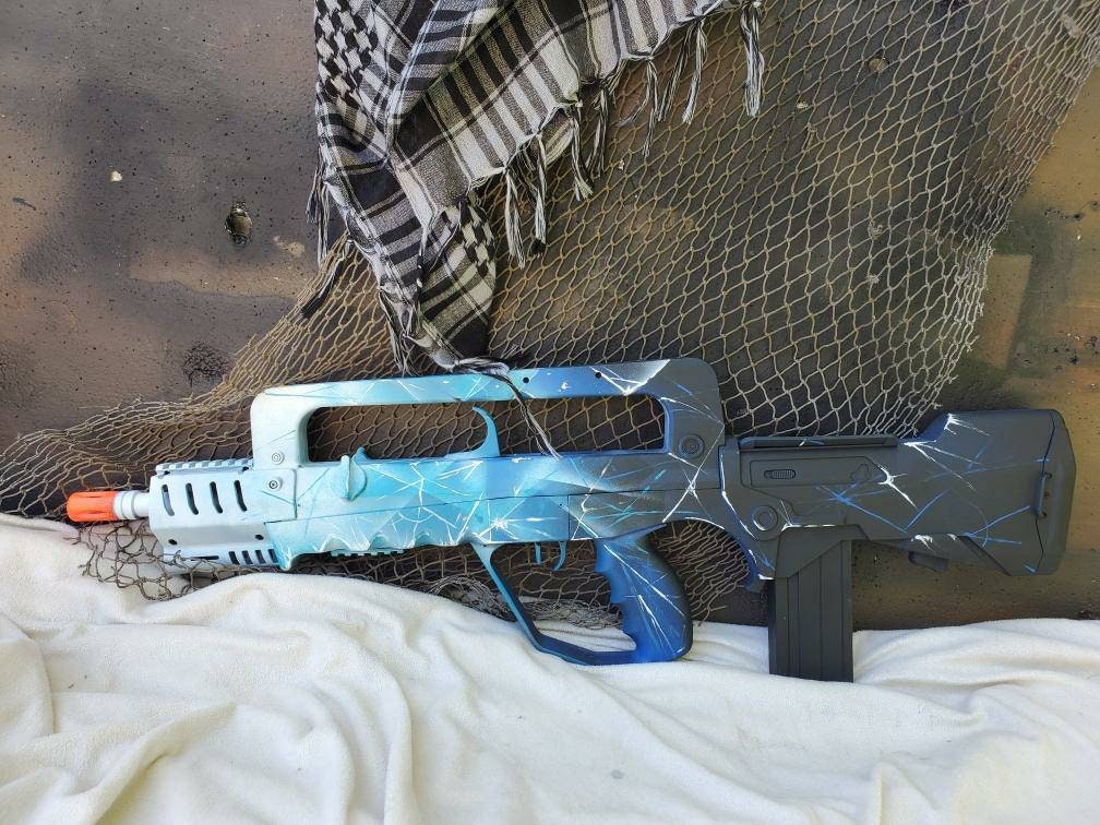 Airsoft Famas Custom