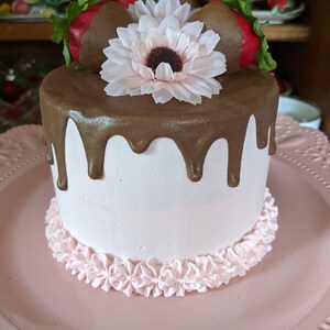 Fake Cake/faux Cake/artificial Cake/fake Food/artificial Food/photo ...