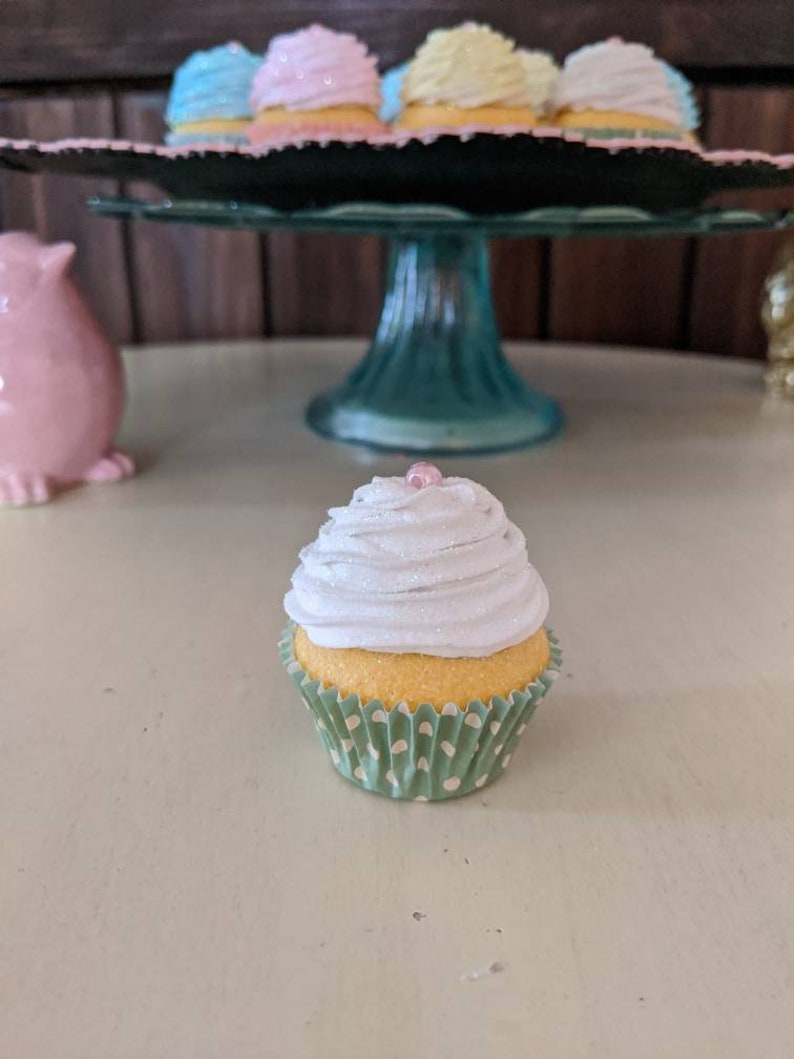 Fake cupcakes/Faux cupcakes/Fake cake/Faux cake/Photo | Etsy