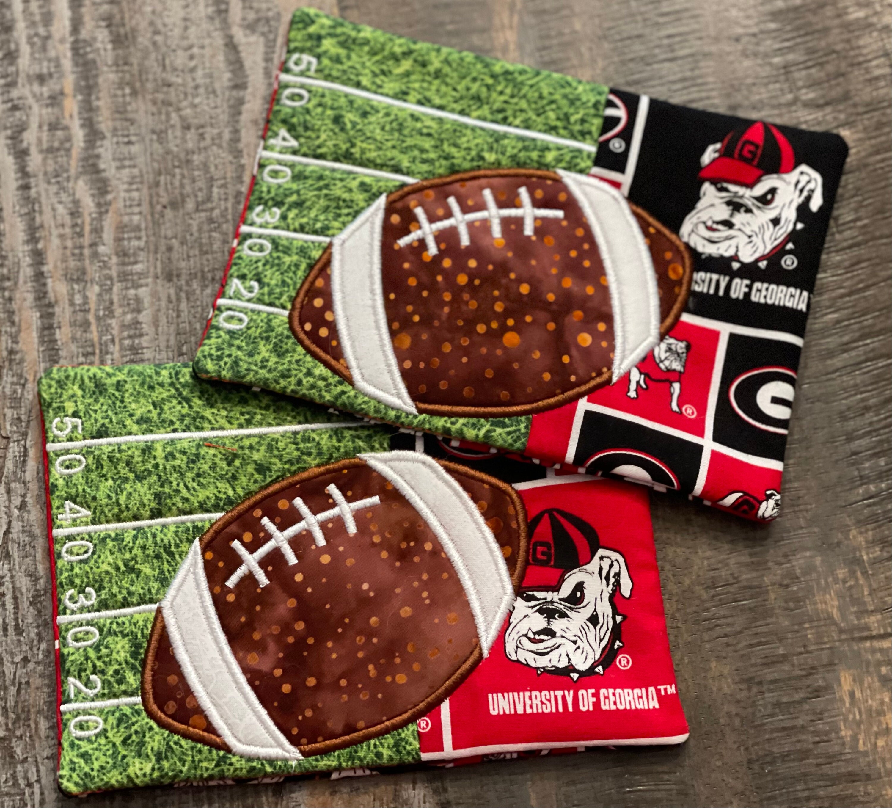 Embroidered/appliqué UGA Georgia Bulldogs Football Mug Rug - Etsy