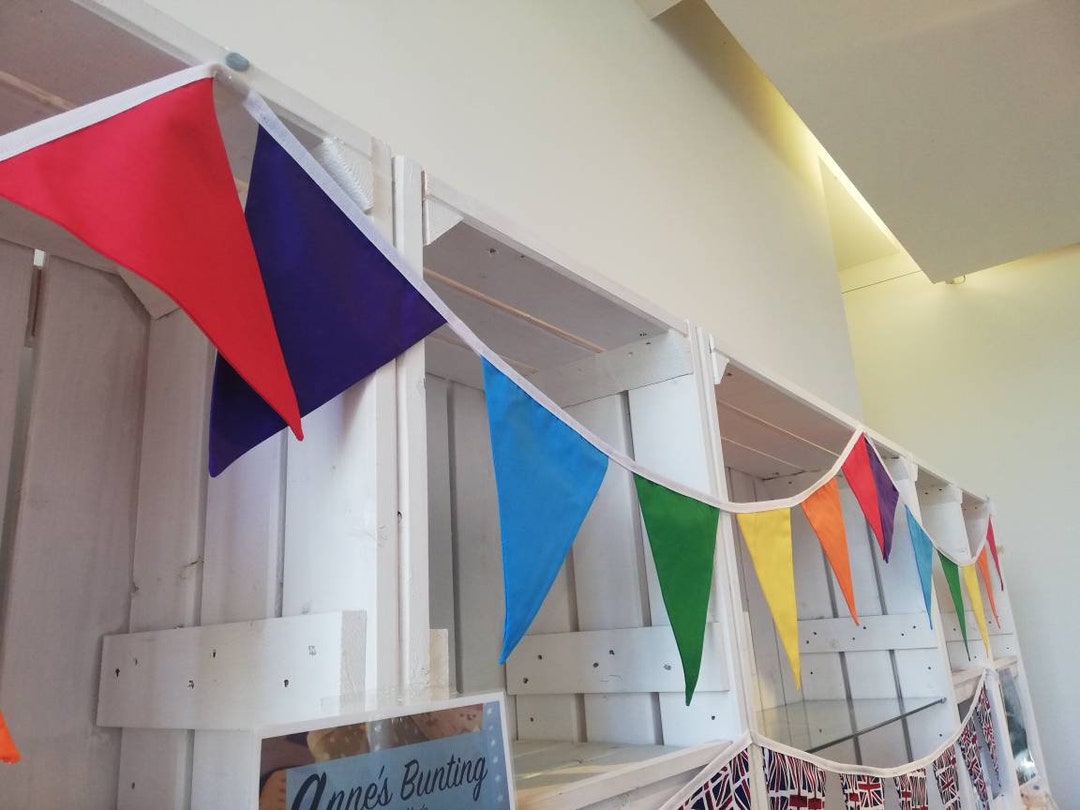 Bright Rainbow Colours Bunting , Streetparty, Prideeevent ...