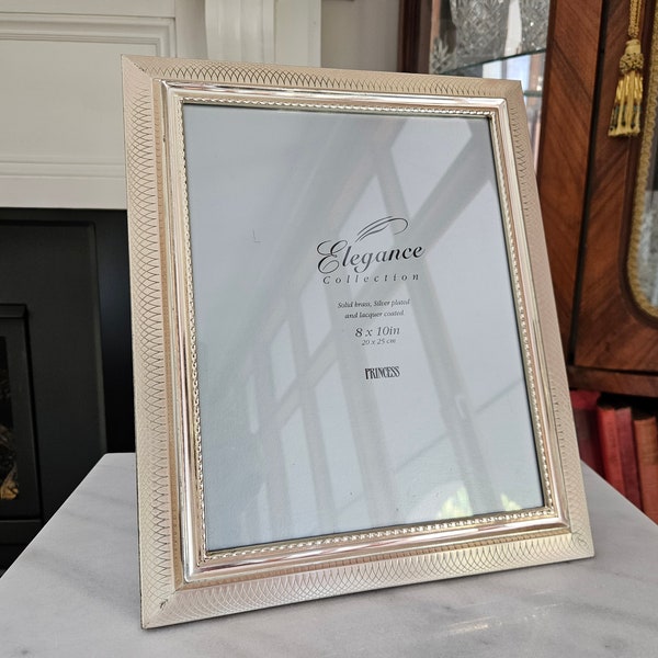 25x32 Picture Frame - Etsy