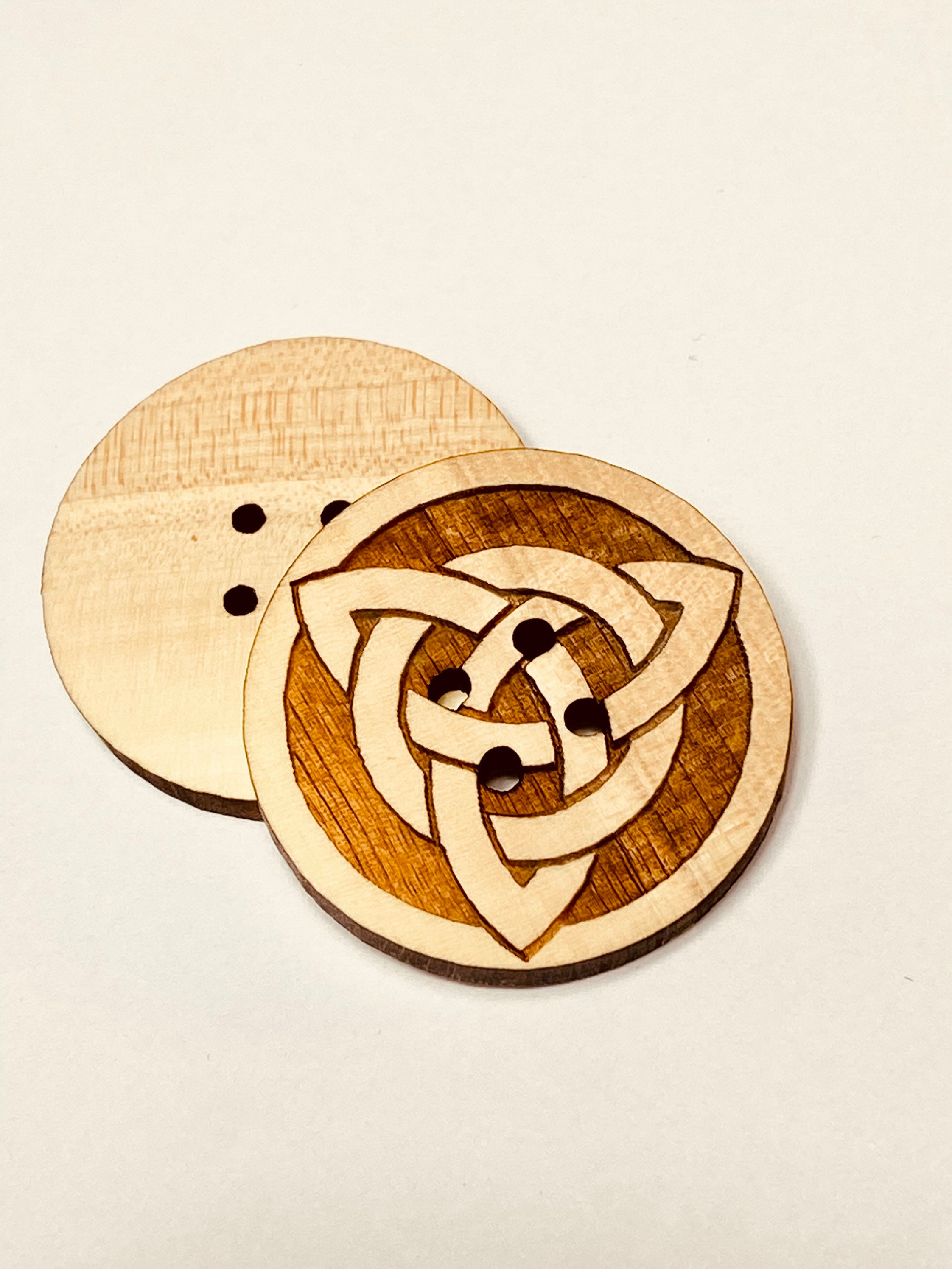 Celtic Knot Wooden Button 5 Pack | Etsy