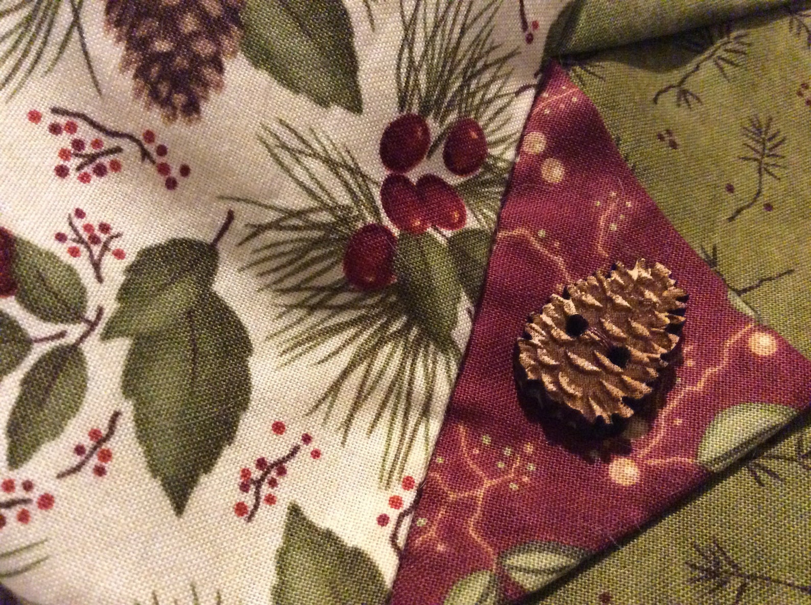 Pine Cone Buttons. 6 Buttons - Etsy