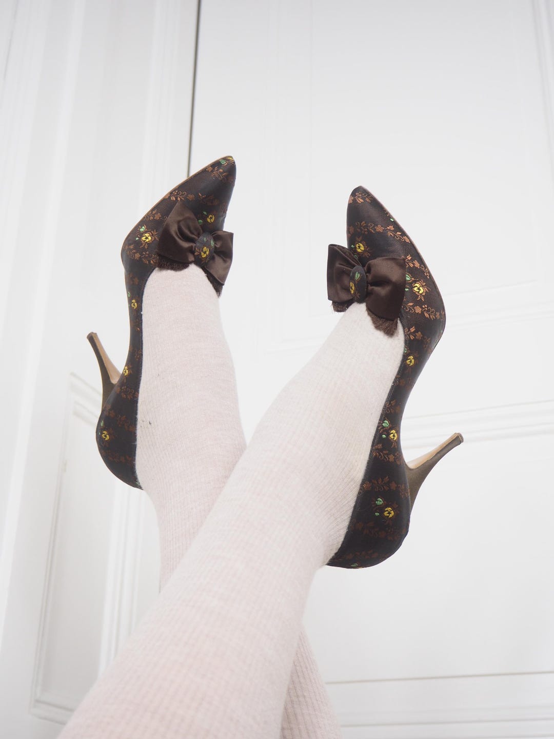 Schiaparelli 1950s Stiletto Heels | floral Bronze Silk Brocade ...