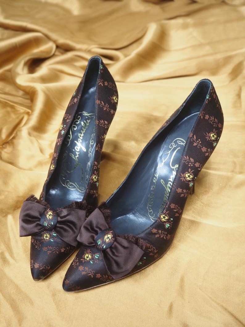 Schiaparelli 1950s Stiletto Heels | floral Bronze Silk Brocade ...