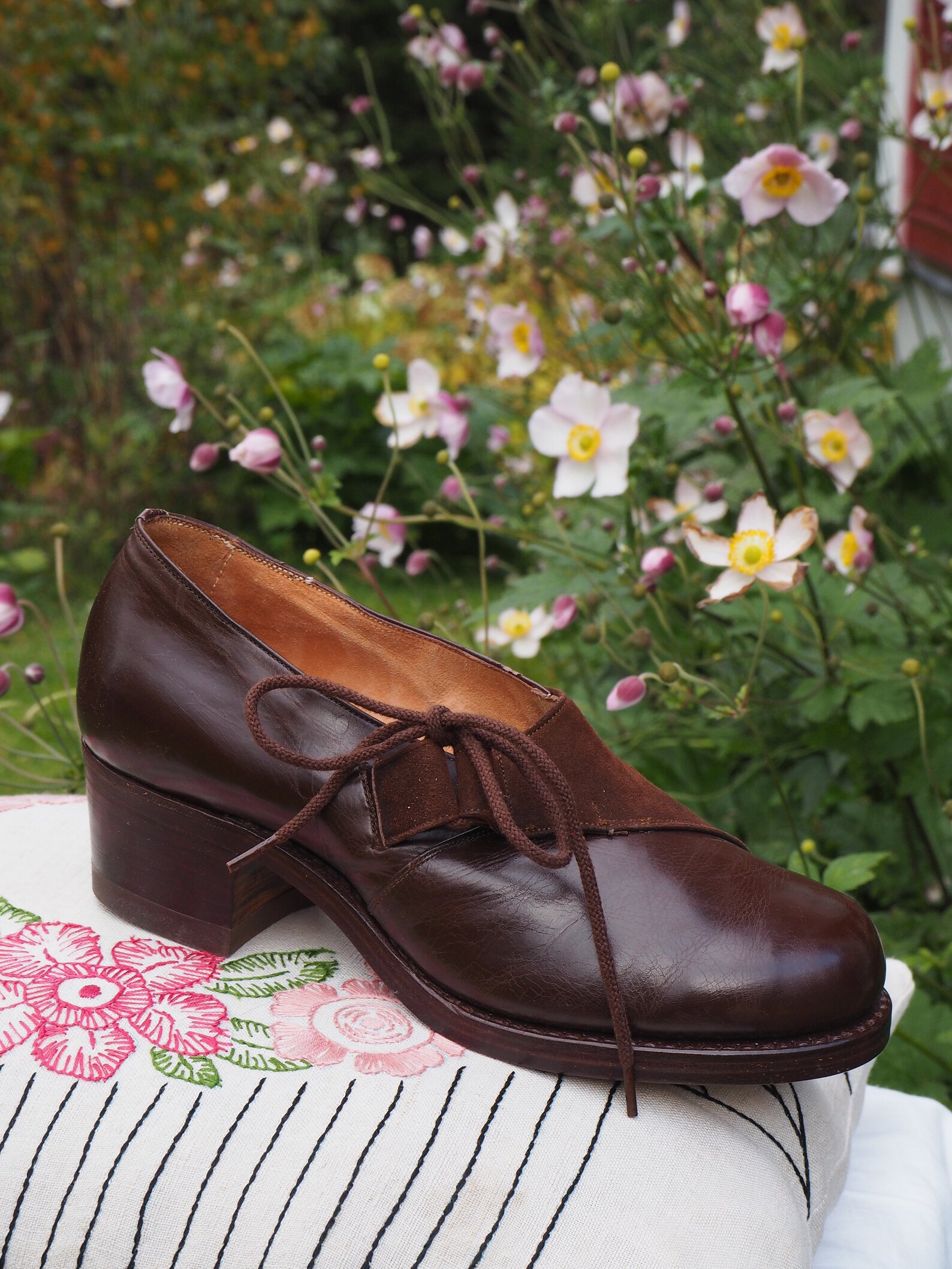 Deadstock 1940s Sturdy Heels Brown Shiny Leather & - Etsy