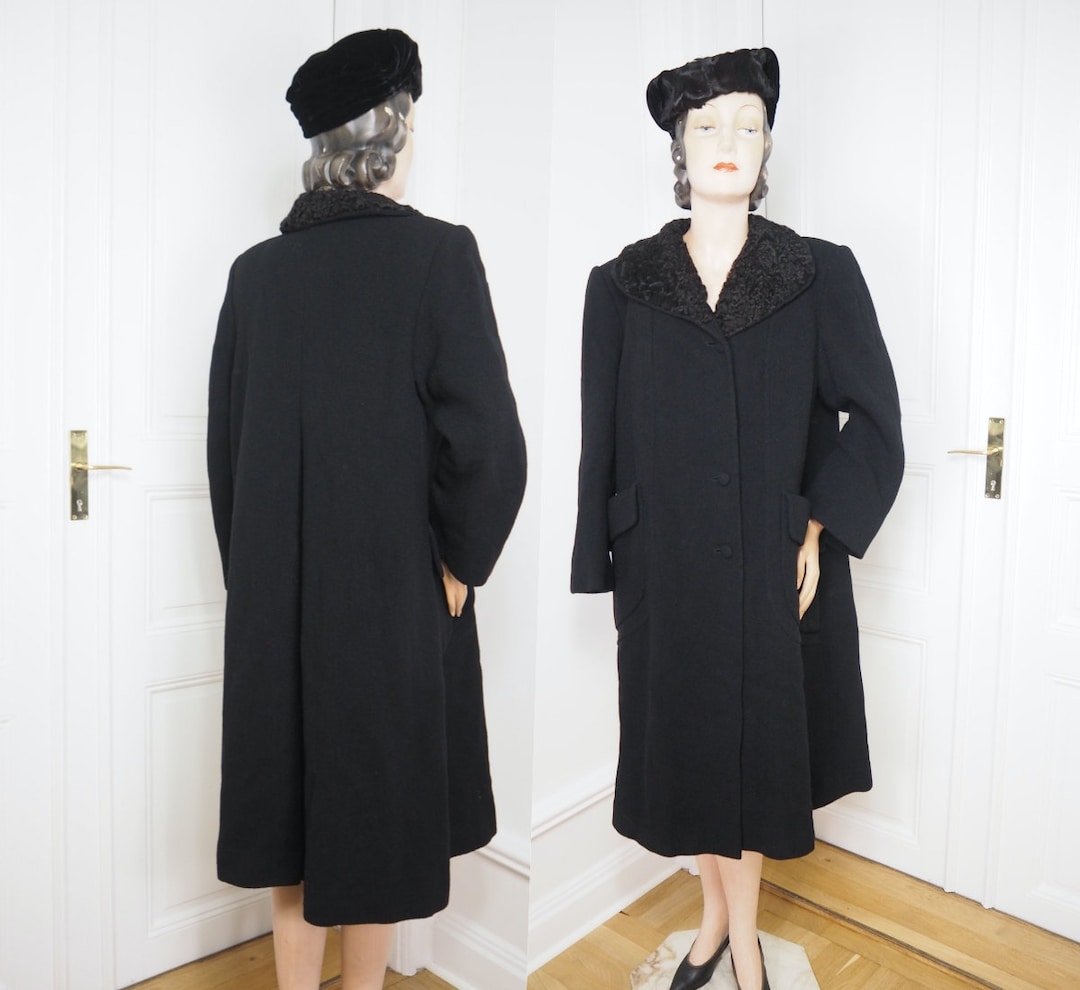 Strong Shoulder 1940s Swing Coat black Wool & Astrakhan Collar big ...