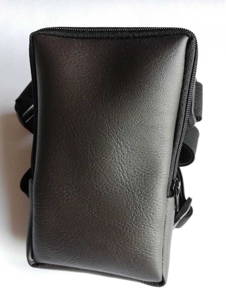 Black Waterproof Leg Bag, FREE Shipping, Leg Holster, Running, Leg ...
