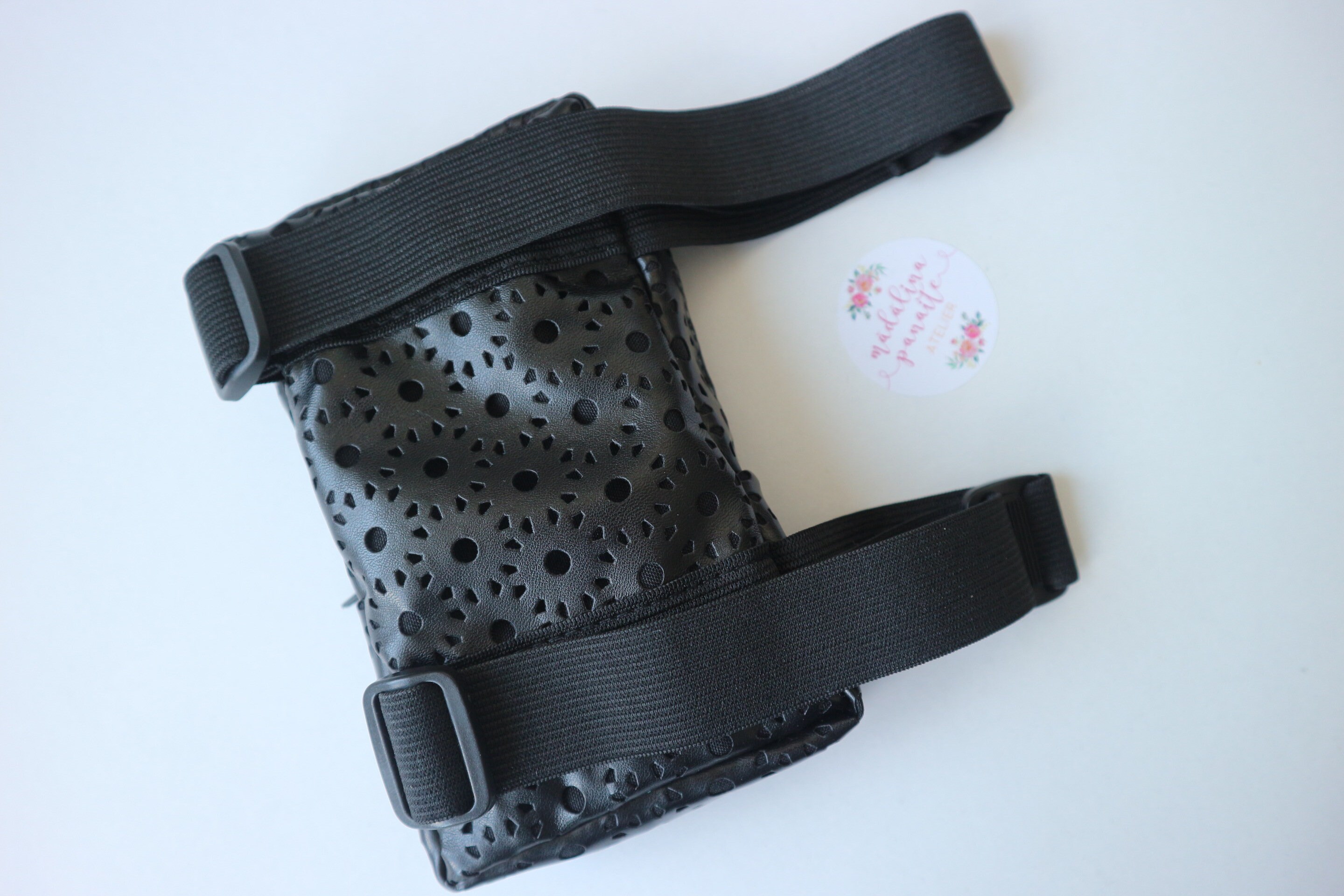 Black Dots Leg Bag Thigh Bag Black Flower Running Leg Purse | Etsy