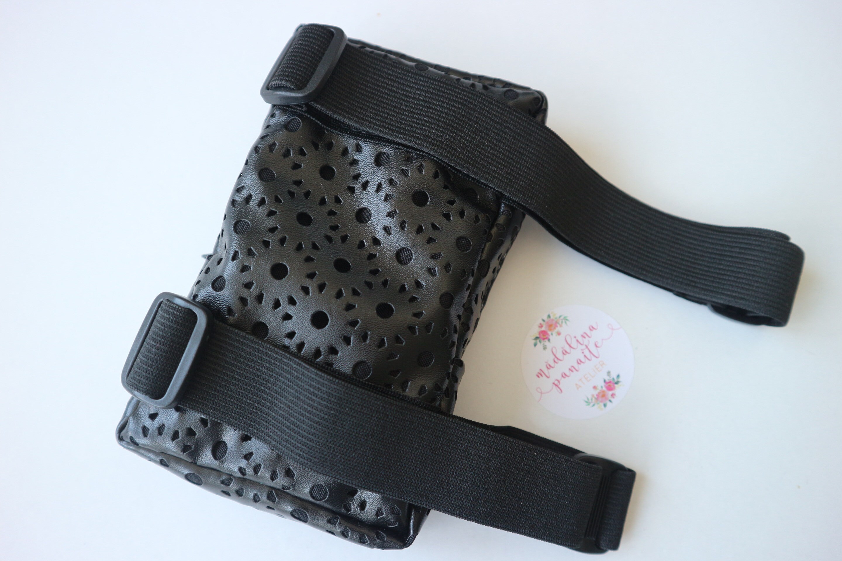 Black Dots Leg Bag Thigh Bag Black Flower Running Leg Purse | Etsy