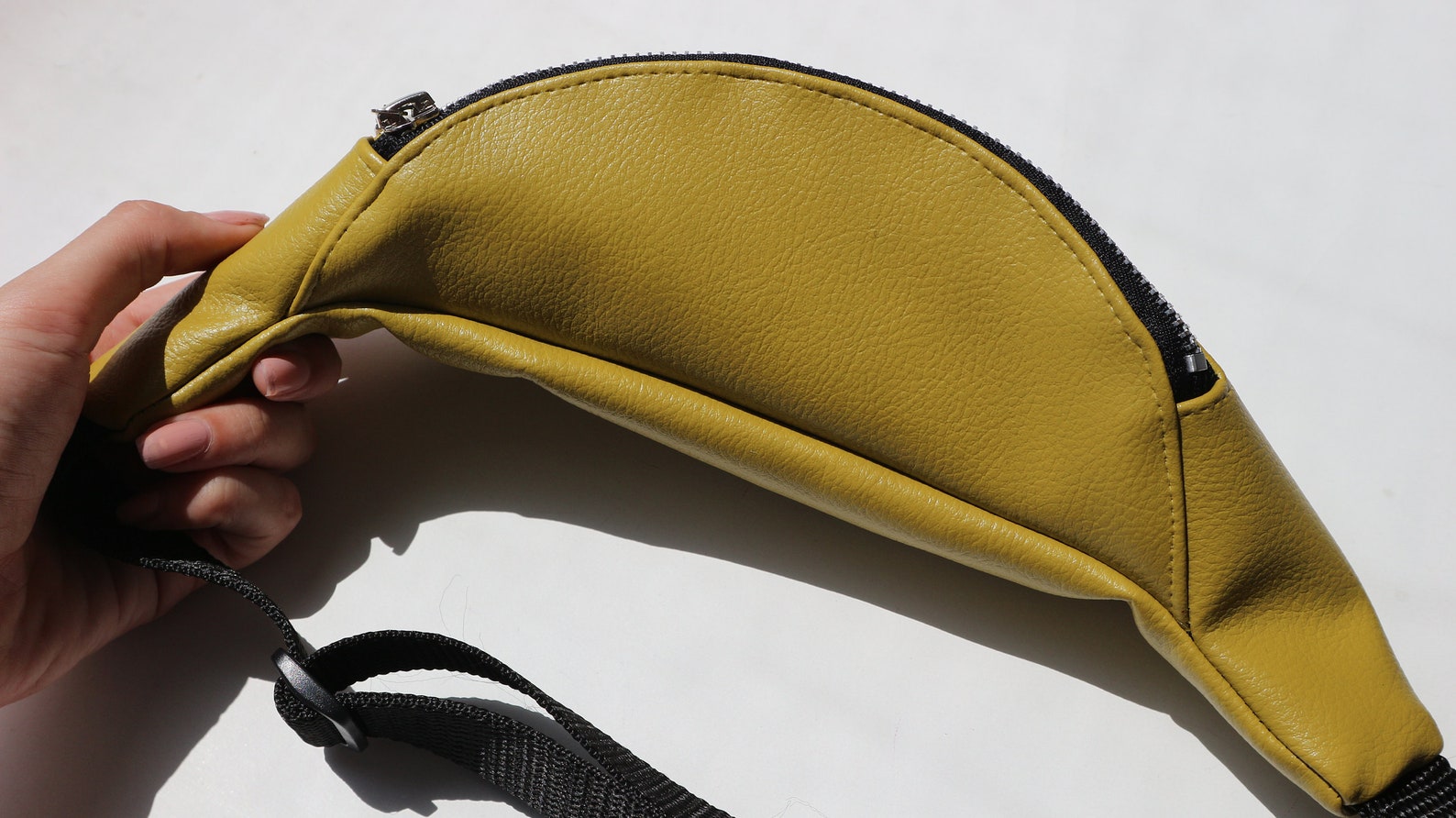 Mustard Waterproof Fanny Pack, Hands Free Belt Bag, Travel Bag, Gift ...