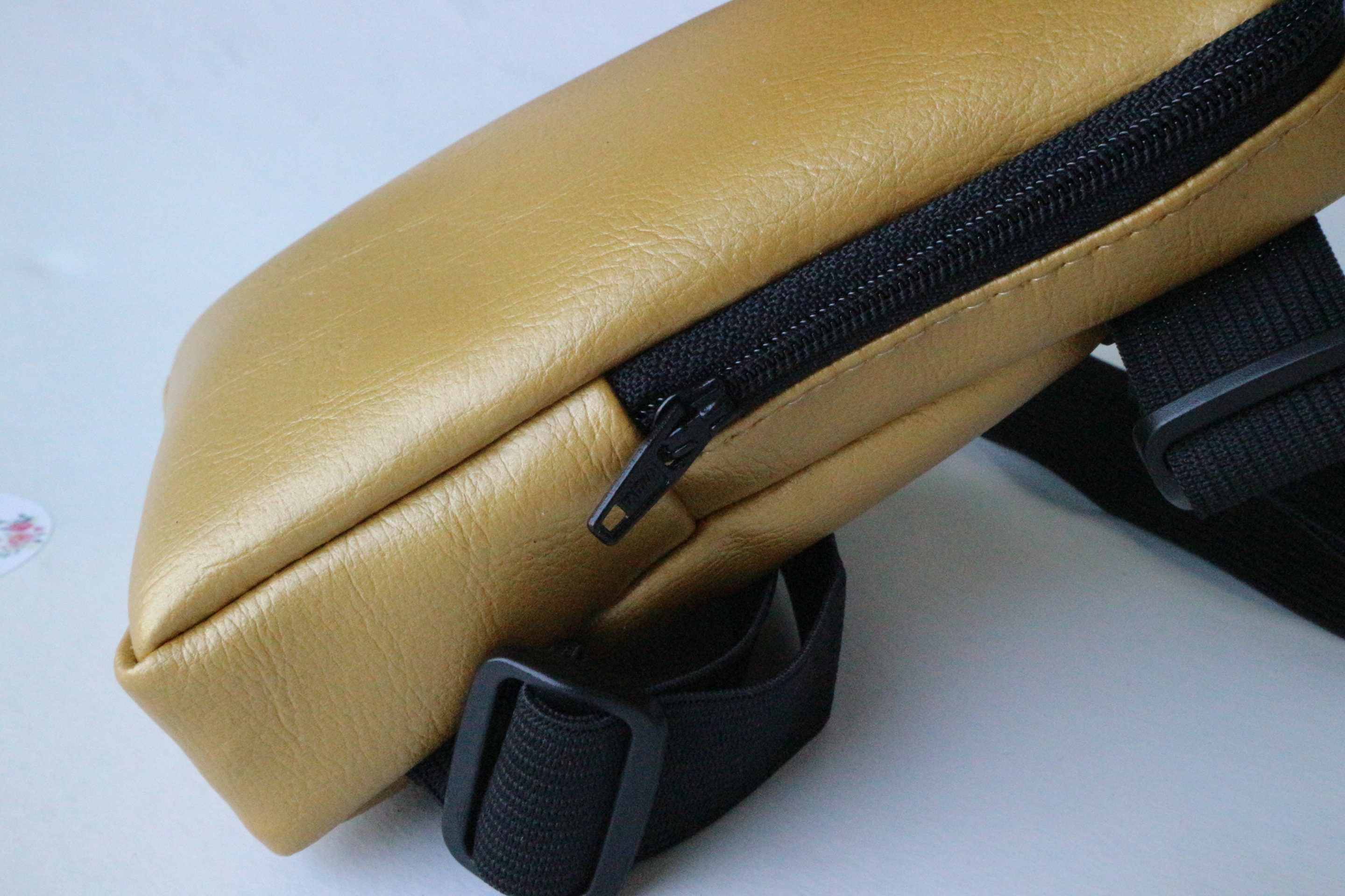 Metallic Gold Leg Bag Thigh Bag Work Out Leg Purse Bike - Etsy