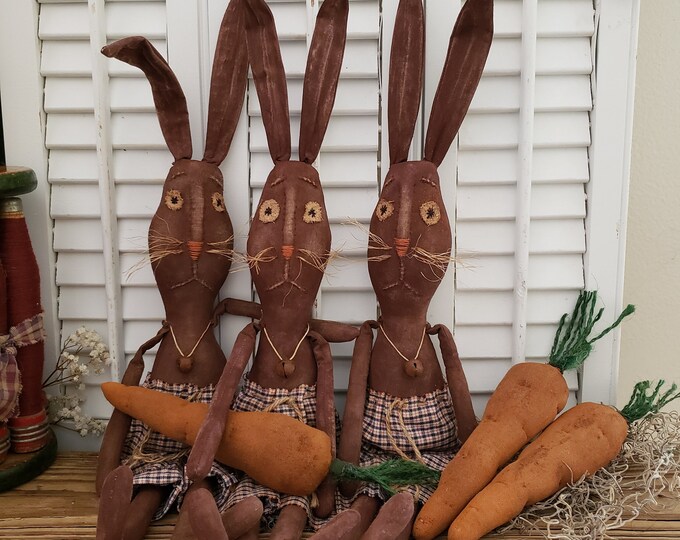 Primitive Bunny Rabbit With Carrots Primitive Grungy Primitive Easter ...