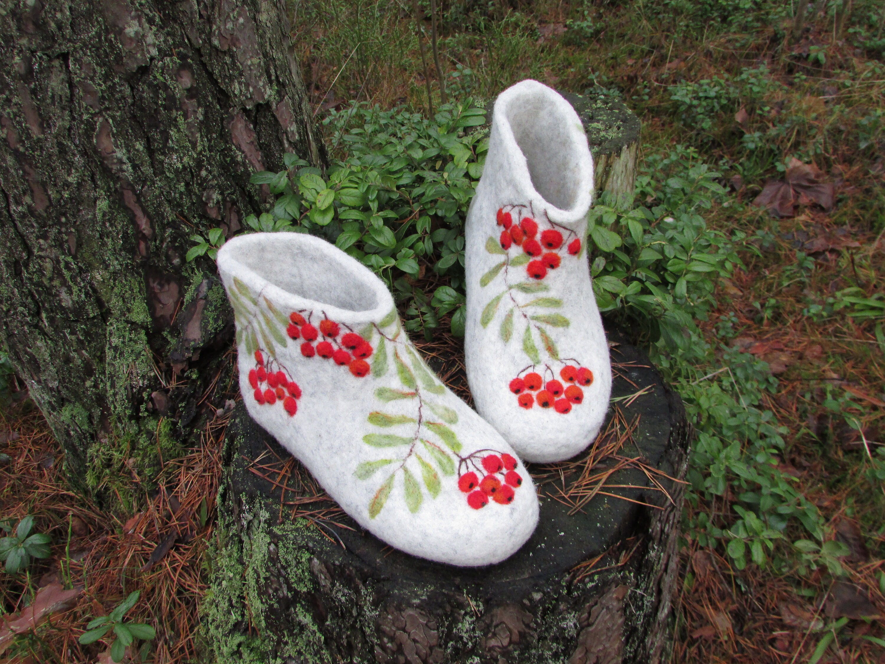 Handmade Wool Felted Boots: Leather Sole, Cozy House Slippers - Etsy