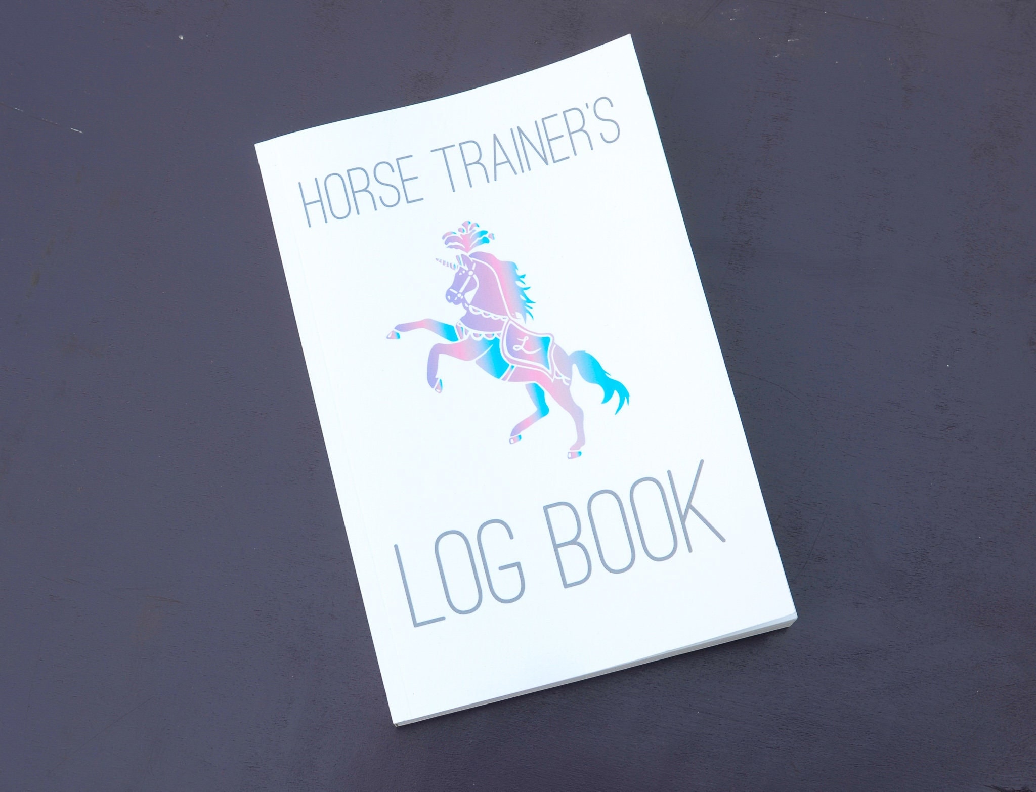 The Horse Trainer's Log Book - Planner & Journal for Equestrian Coaches ...