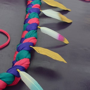 Feather Neck Wreath for Horses and Ponies *custom* - Braided Fabric ...