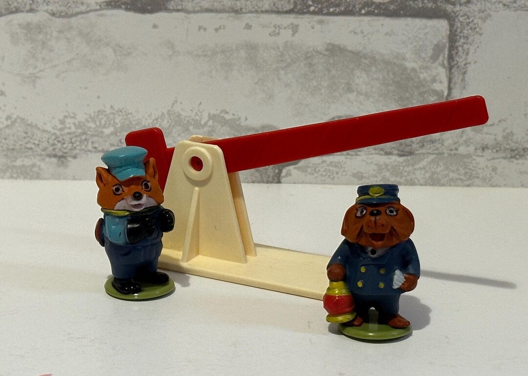 Richard Scarry 1976 Figure Puzzle Town Hong Kong Busy World of Scarry ...