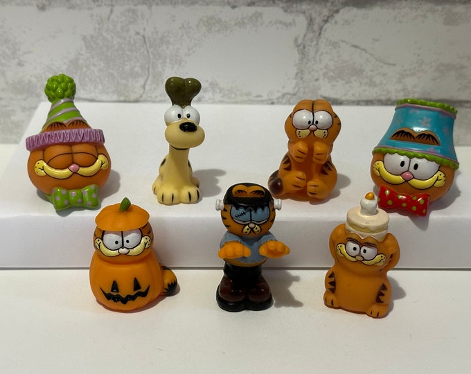 Garfield Pencil Toppers Plastic Figure Fat Cat Kitten Lasagna Cartoon ...