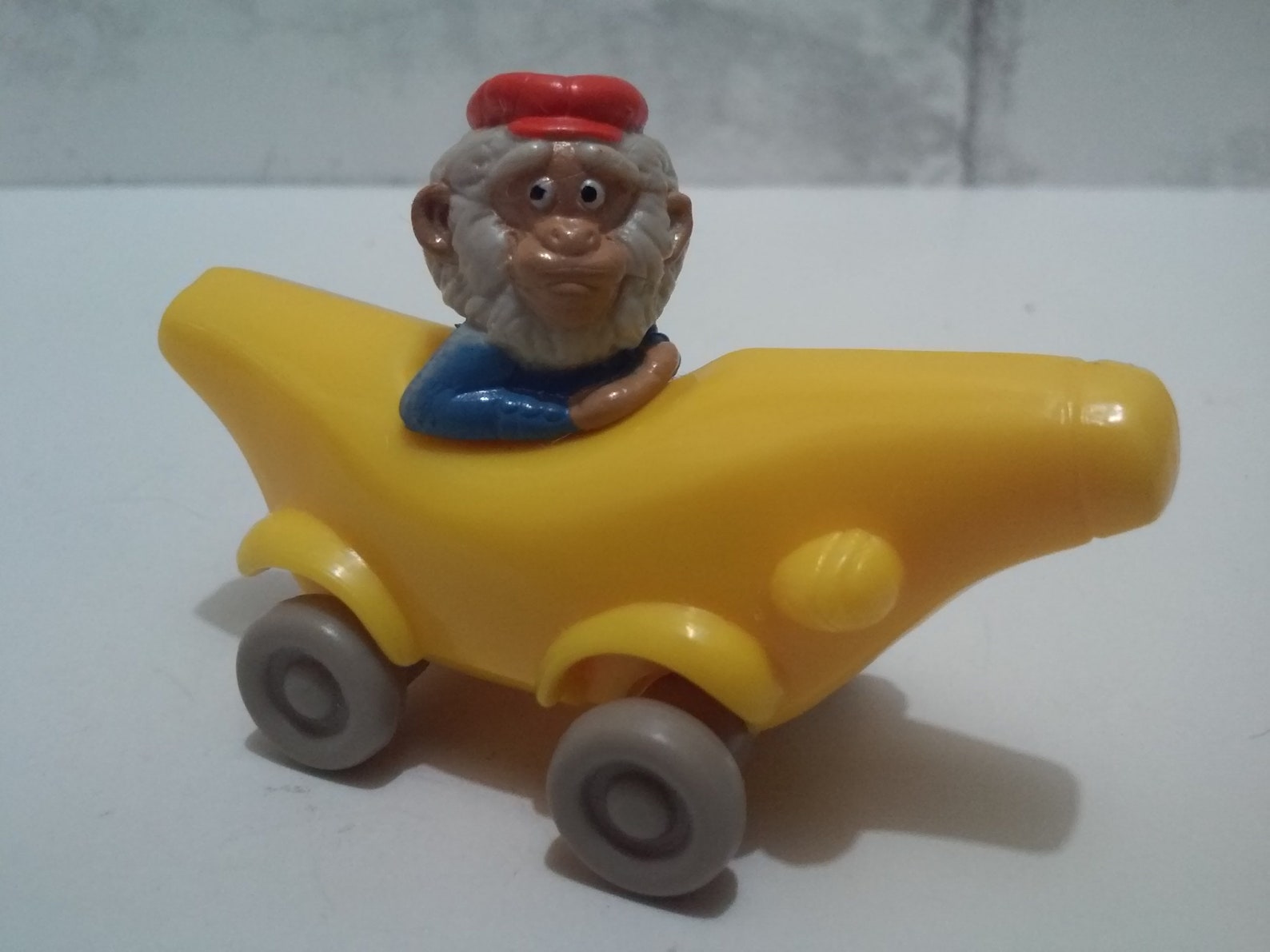 Richard Scarry's Busytown Lowly Worm's Apple Car 1994 - Etsy