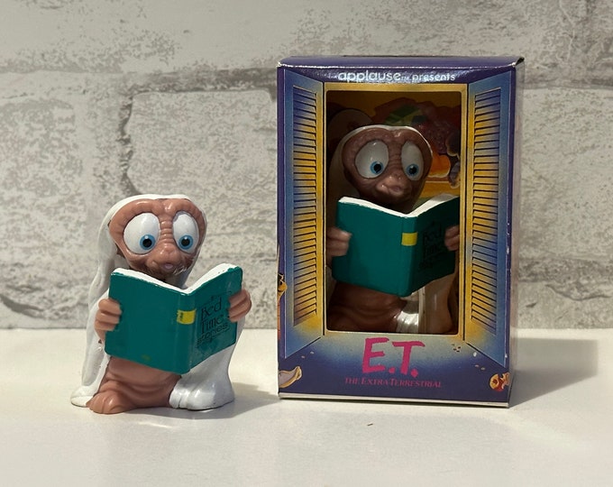 E.T. the Extra-terrestrial Applause Figure 1988 ET Reading Spooky ...
