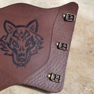 ARCHERY Leather Armguard/arm BRACER "brown Wolf" - Etsy