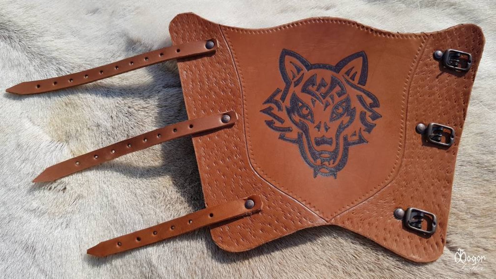 ARCHERY Leather Armguard/arm BRACER "wolf" - Etsy