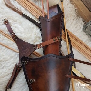 Leather Back Arrow Quiver: Medieval Orc Style, 3-point Straps - Etsy