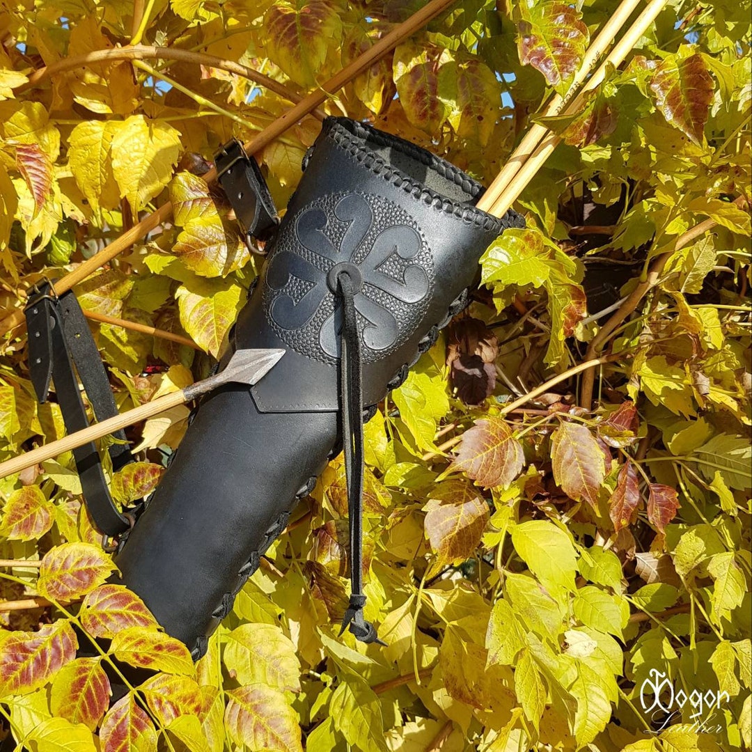 Leather Side ARROW QUIVER / Traditional ARCHERY Quiver "black Cuman ...