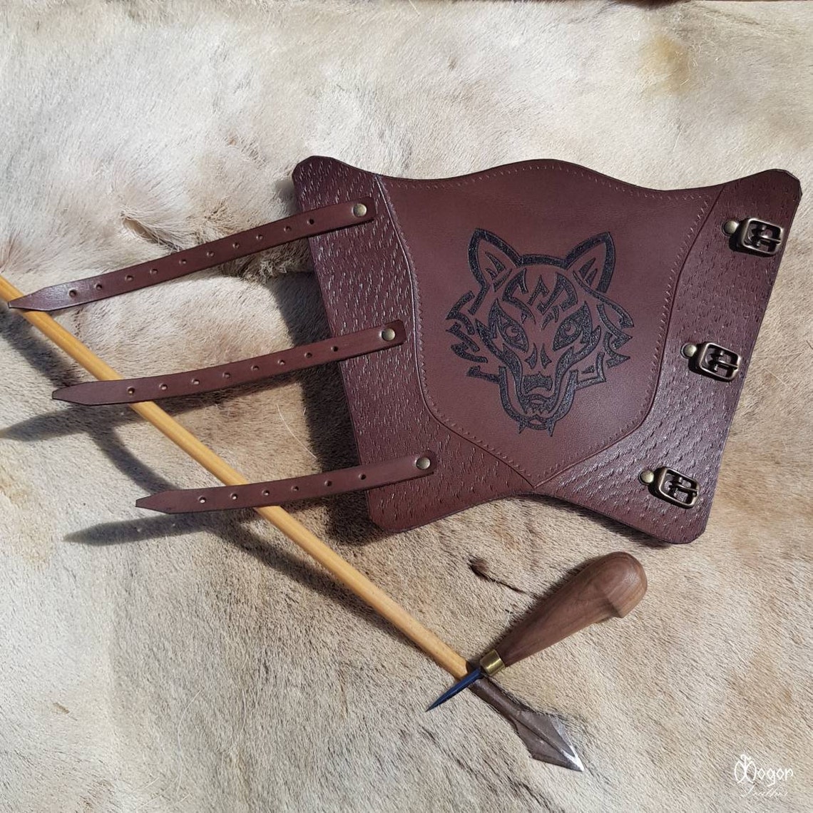 ARCHERY Leather Armguard/arm BRACER "wolf" - Etsy