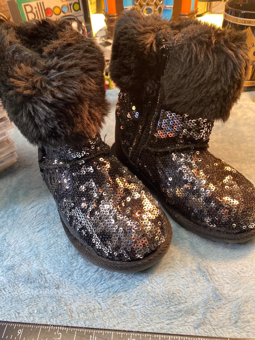 Take A Look About Maggie And Zoe Shoesfeed