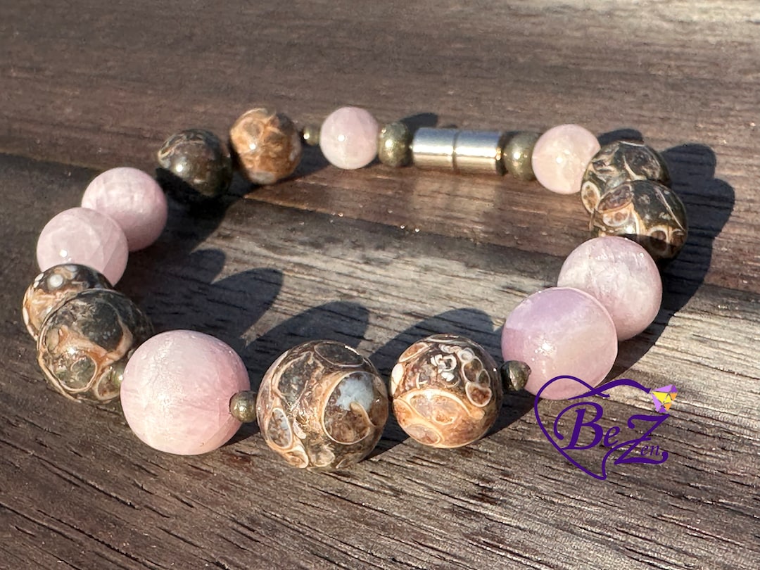 Bracelet femme pierres naturelles : kunzite, agate fossile et pyrite ...