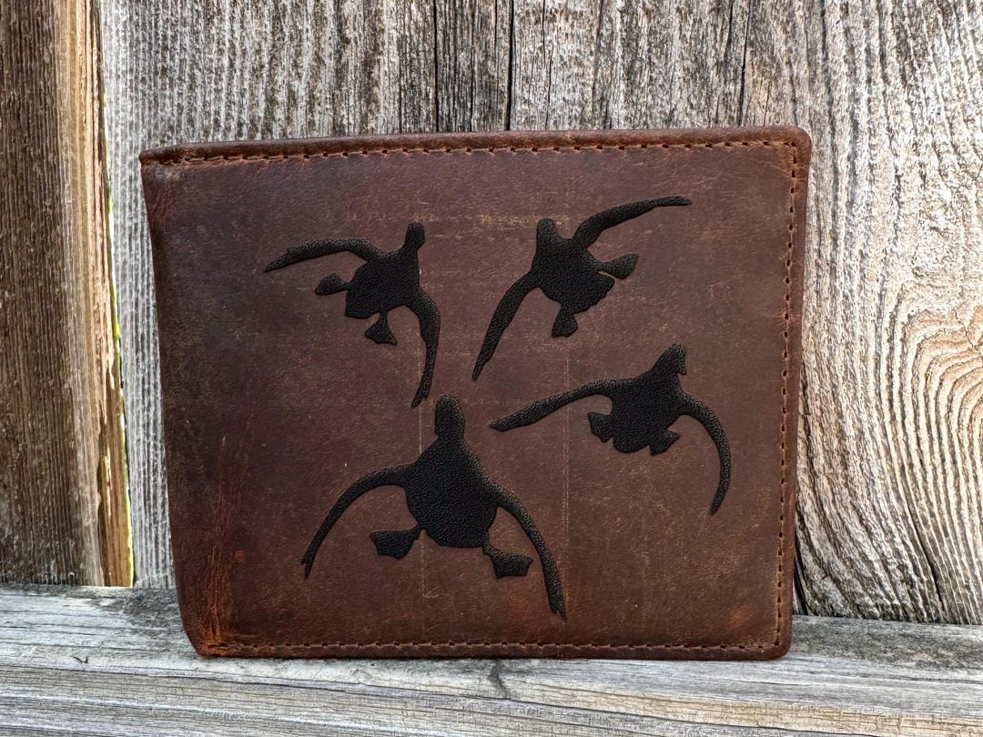 Men’s Rustic Duck Hunting Leather Wallet. RFID Blocking Genuine Leather ...