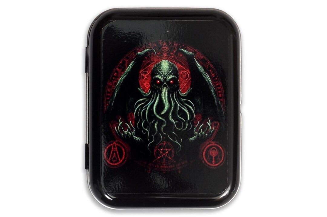 Cthulhu Hinged Tin – Lovecraft Horror Box for Mints, Coins, or Spells ...