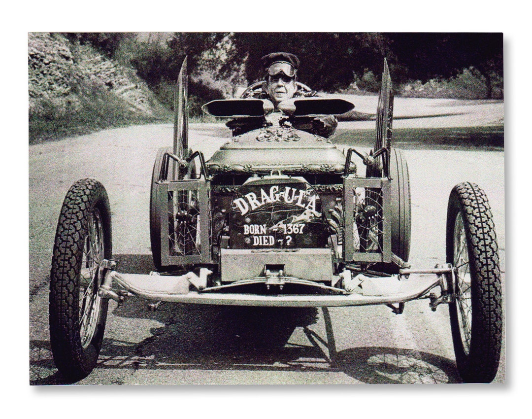 Dragula Vinyl Sticker Meet the Munsters Herman B-movie Gothic Horror ...