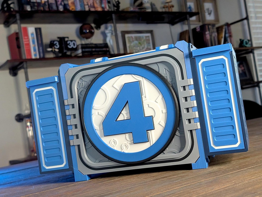 Heroclix - Deluxe Clix Case - Fantastic Family Edition - Etsy