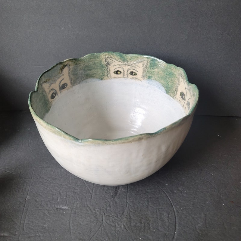 Art Pottery Bowl - Etsy