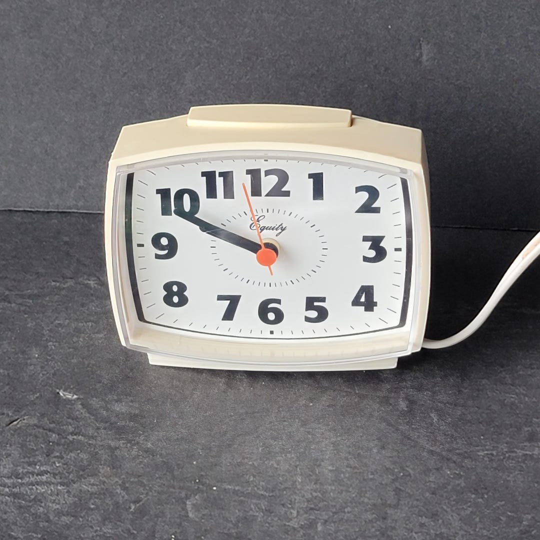 Vintage Equity Electric Alarm Clock Model 33100 Retro Vintage Alarm ...