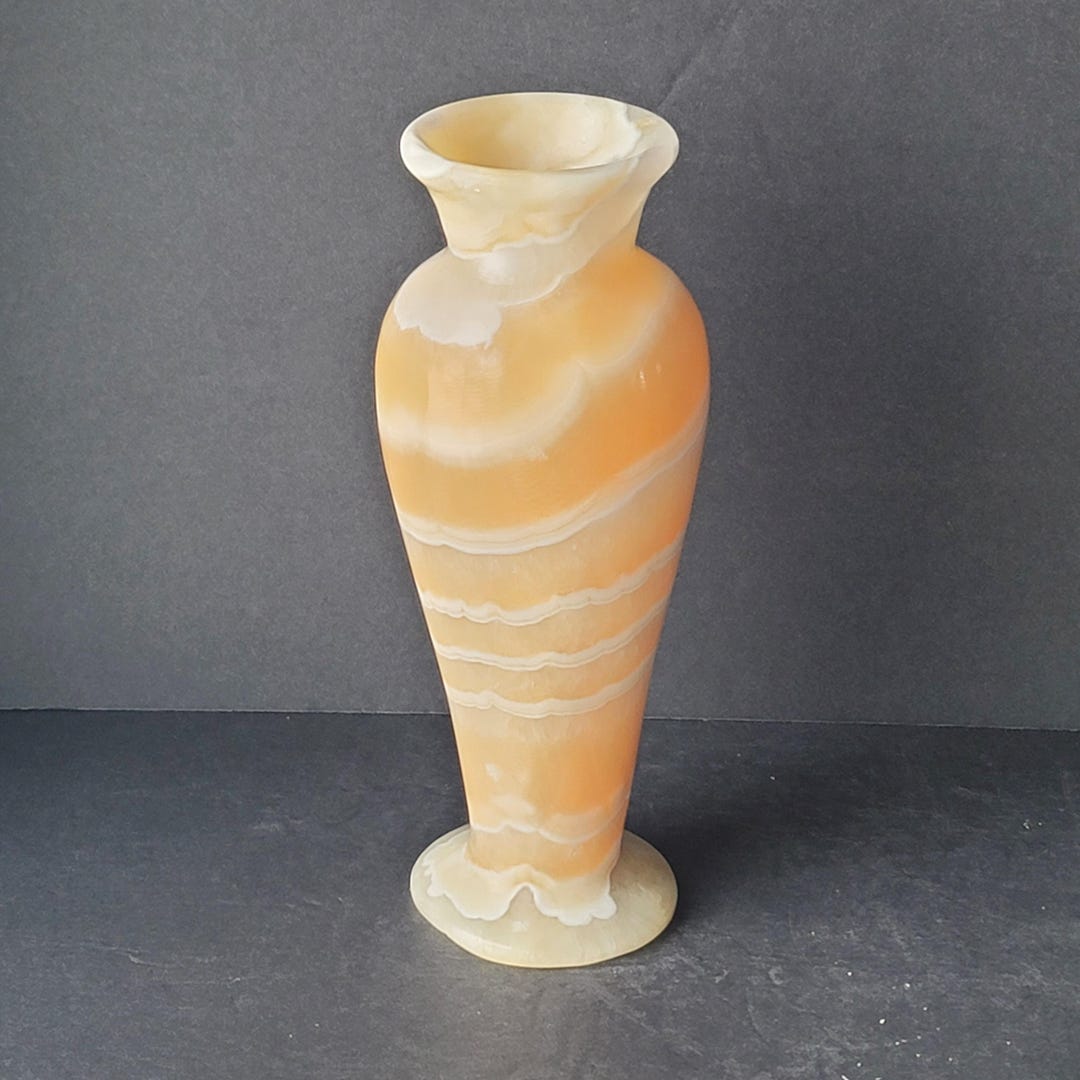 Vintage Alabaster Mexican Onyx Yellow Calcite Vase 9.75" Tall - Etsy