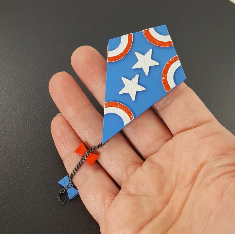 Vintage Avon Kite Pin With Tail 1973 Red White Blue Fourth of - Etsy