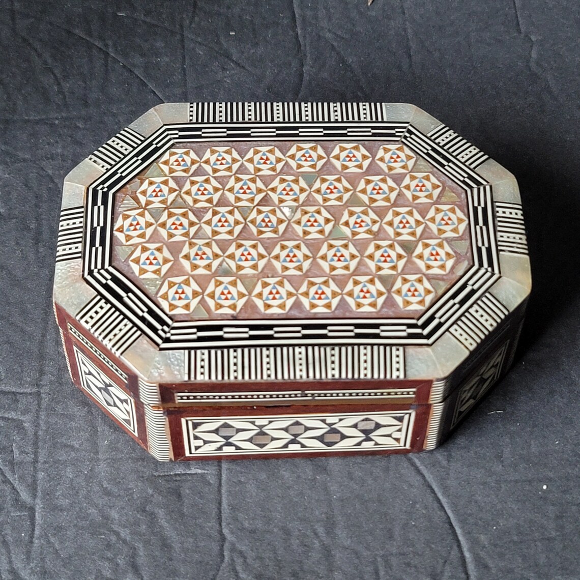 Vintage Egyptian Shell and Wood Inlay Marquetry Trinket Jewelry Box ...