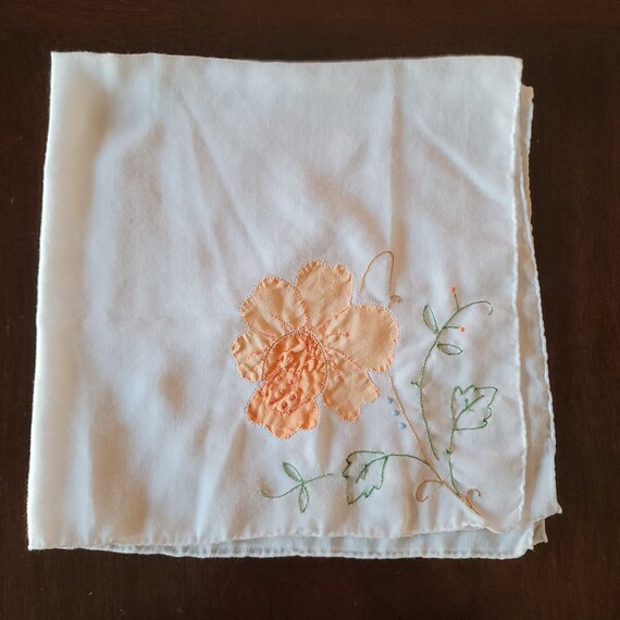 Vintage Lot Embroidered Flower Handkerchiefs Lot of 4… - Gem