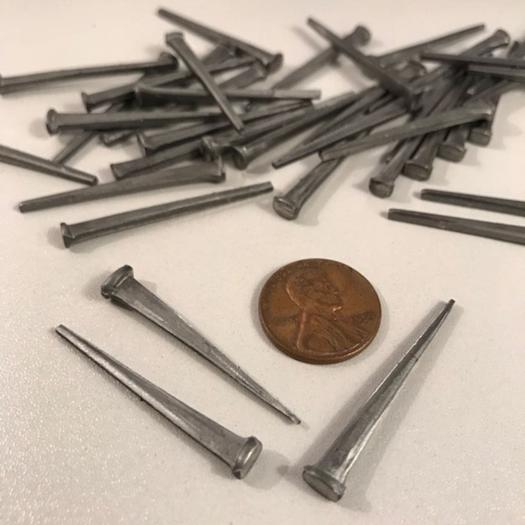 Qty (40) 1.5" Fine Finish Steel Cut Nails, 1.5 Inch Nails Set of Forty ...