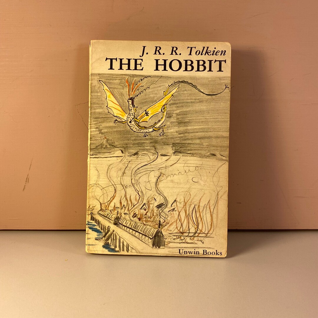 1971 Unwin Books Paperback Book, J. R. R. Tolkien, the Hobbit, LOTR ...
